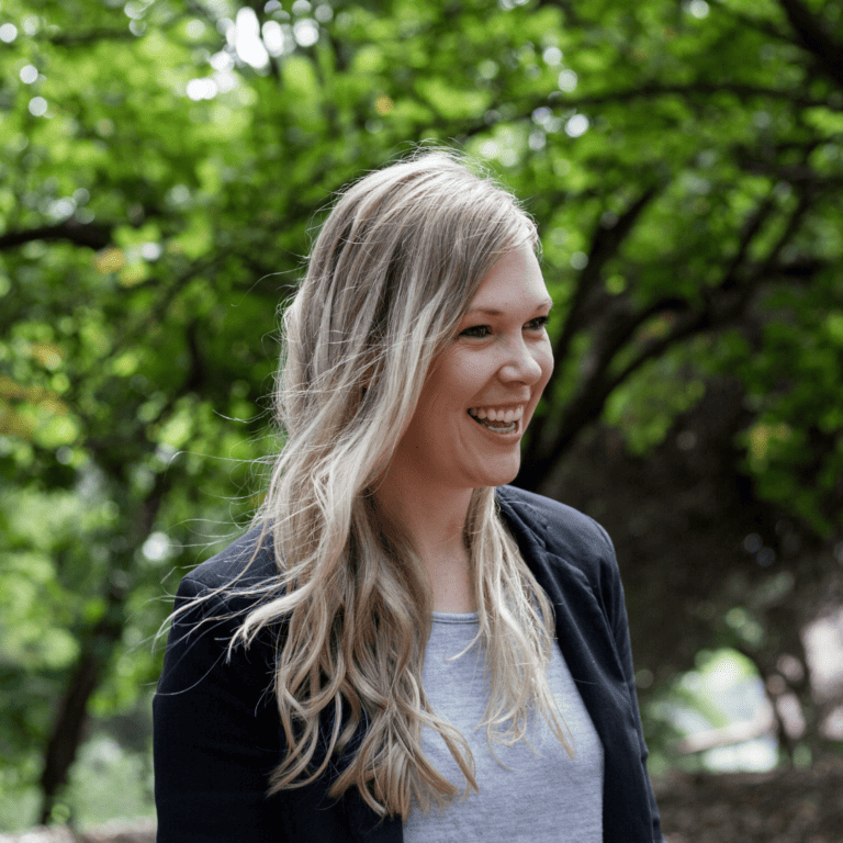 Weaning from Pumping: A Step-by-Step Guide for Pumping Moms