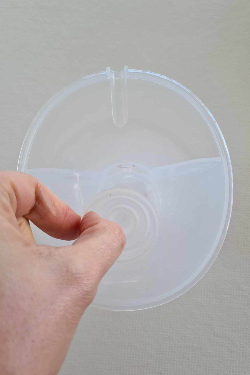 How To Use Momcozy M5